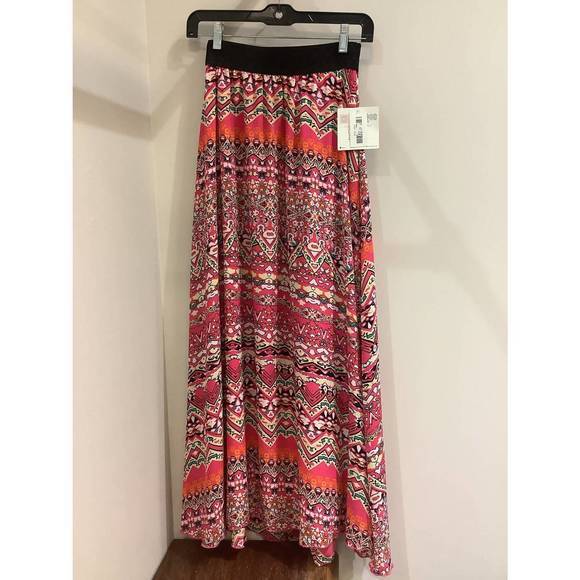LuLaRoe | Skirts | New Lularoe Lucy Maxi Skirt In Aztec Red | Poshmark